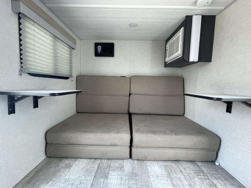 2024 R-POD RP-107C CLASSIC TRAVEL TRAILER in Strathroy, ON | Trailer Trader