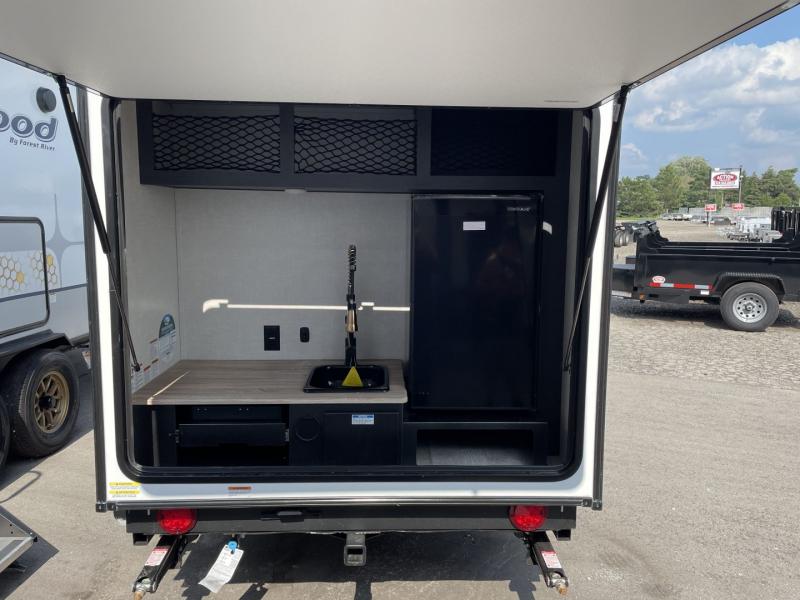 2024 R-POD RP-107C CLASSIC TRAVEL TRAILER in Strathroy, ON | Trailer Trader