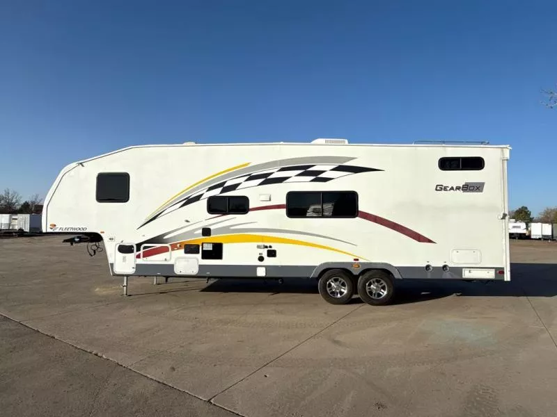 2006 Fleetwood RV Gearbox M-335FS Toy Hauler in Parker, CO | Trailer Trader