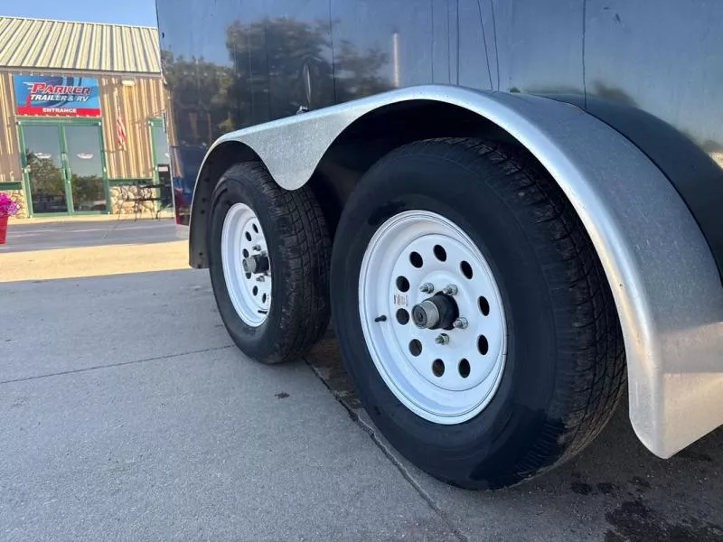 2021 Sharp Manufacturing SEL Tandem V-Nose 8. Cargo / Enclosed Trailer ...