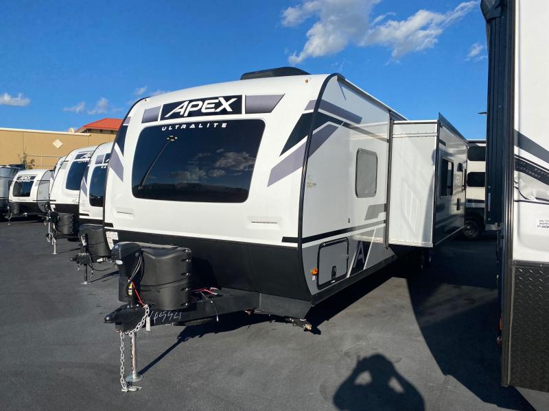 2023 Coachmen APEX ULTRA-LITE 300BHS in Ormond Beach, FL | Trailer Trader