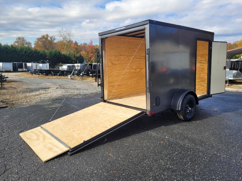 Diamond Cargo Charcoal Blackout 6' x 10' Enclosed Trailer, 3K in White ...